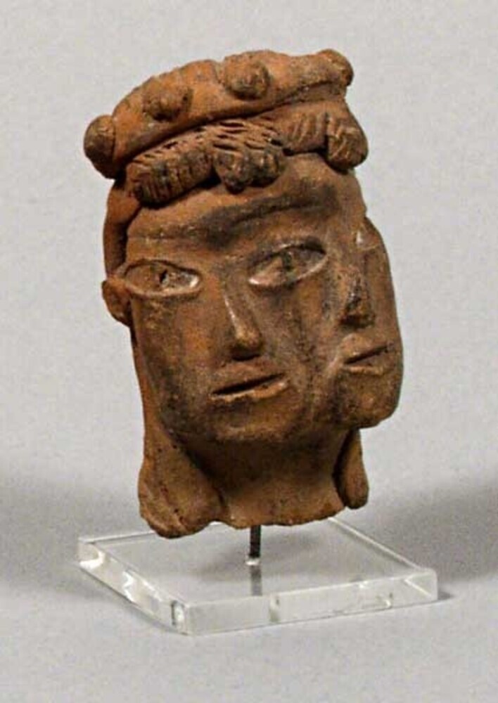 136 - Double faced head - Sainsbury Centre