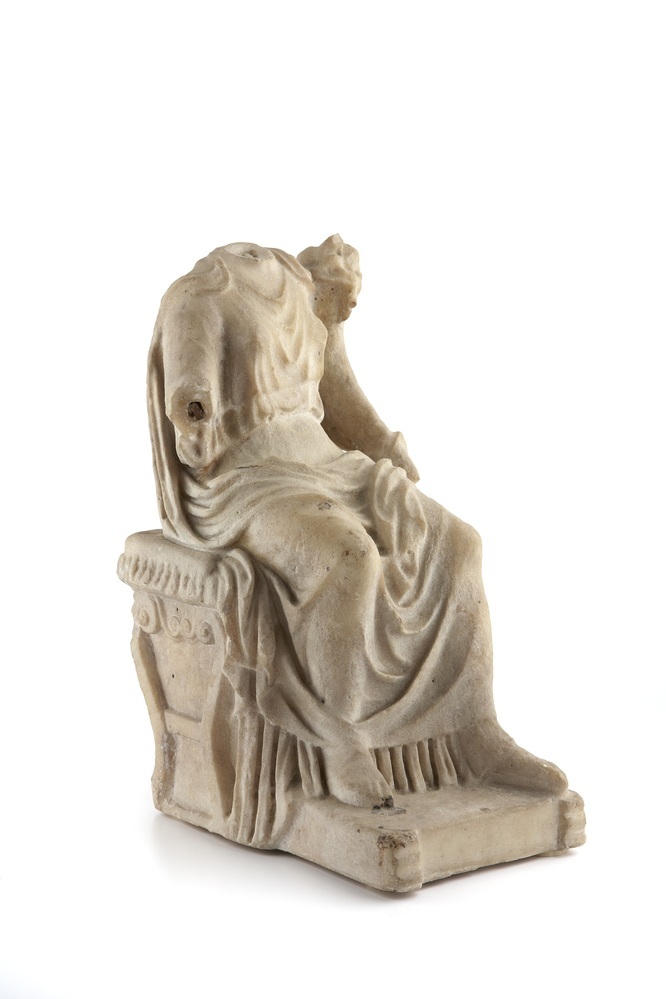 375 - Seated goddess: Ceres (?) - Sainsbury Centre