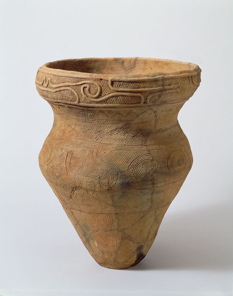 1142 - Large Jomon Pot - Sainsbury Centre