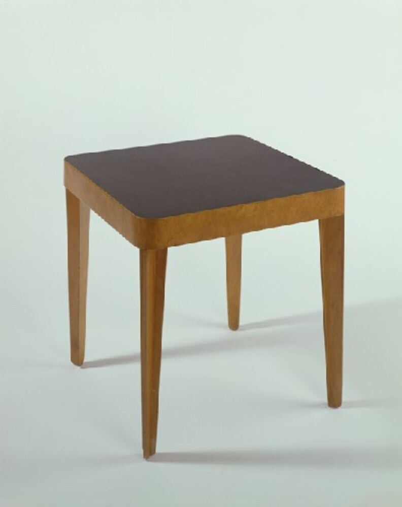 31187 - Isokon Occasional Table - Sainsbury Centre