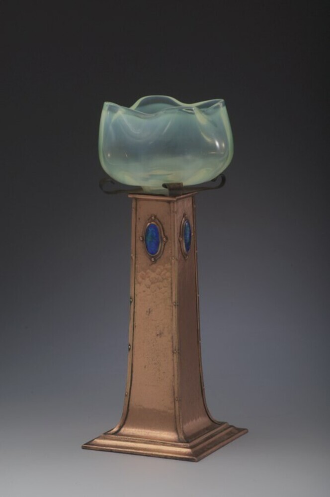 21018 - 'Cambray Ware' vase - Sainsbury Centre