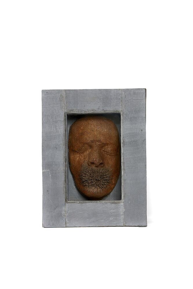 1350 - Slate box with head - Sainsbury Centre